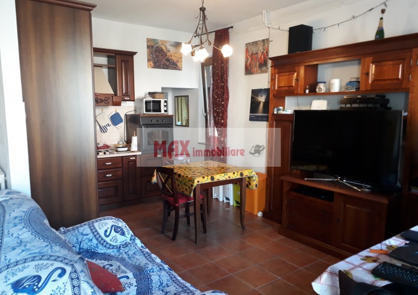 Agenzia Immobiliare MAX Immobiliare - Pesaro e Urbino